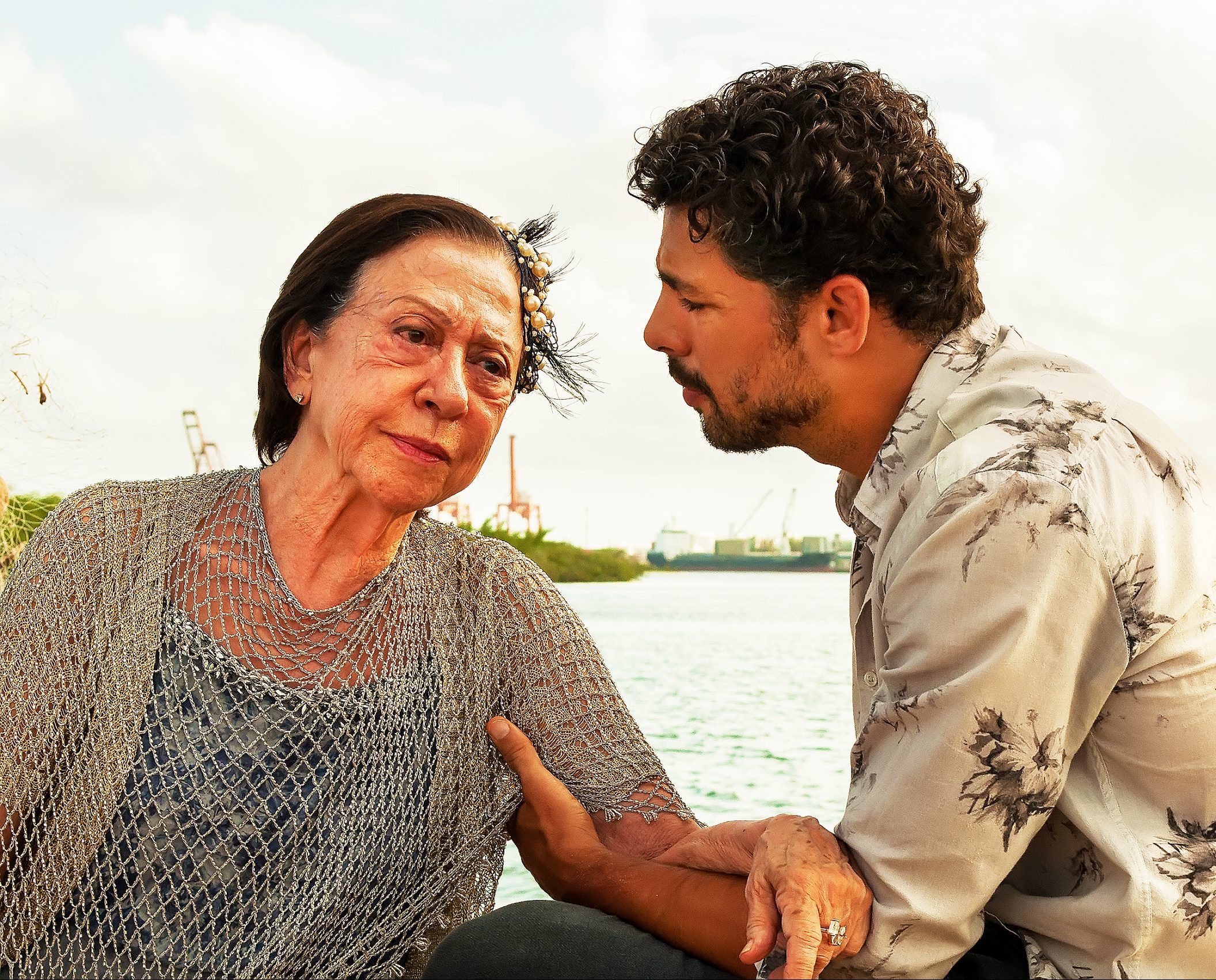 Longa de Claudio Assis com Fernanda Montenegro estreia nos cinemas dia ...